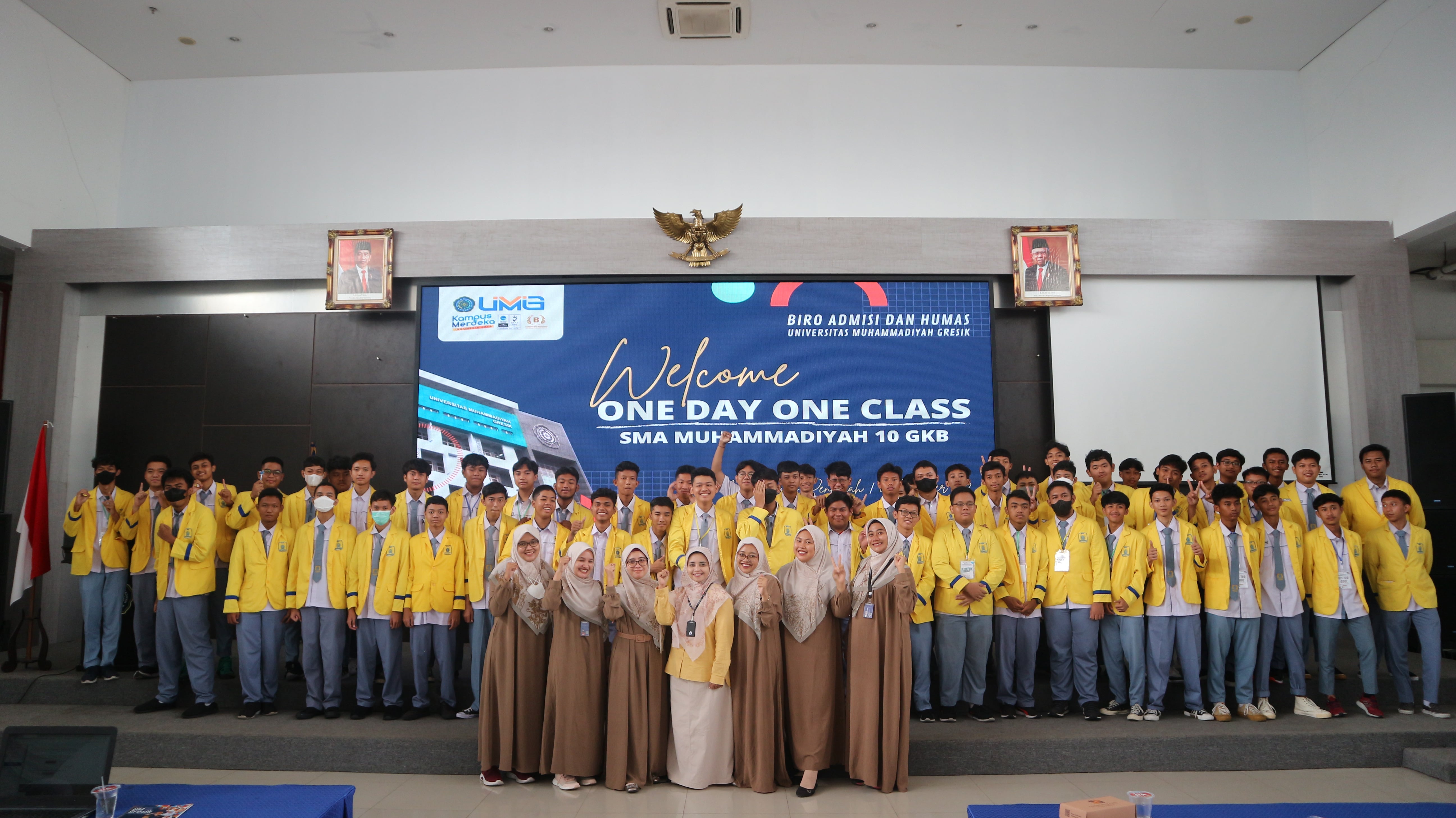 ANTUSIAS, SMAMIO JADI TAMU ONE DAY ONE CLASS PERDANA YANG BERKUNJUNG KE UMG