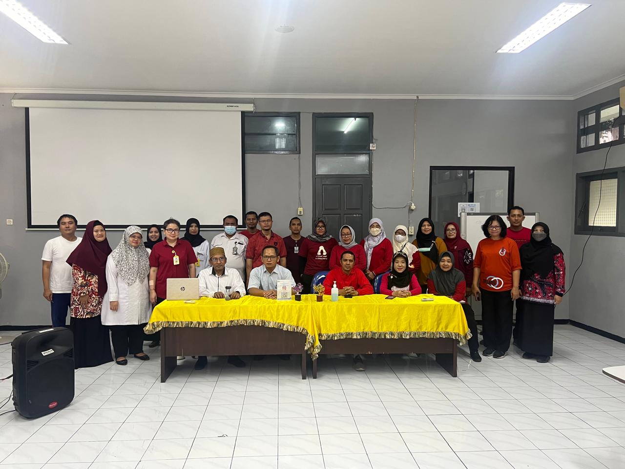 SIAP KEMBALI KE MASYARAKAT, TENAGA KESEHATAN UMG LATIH ODGJ