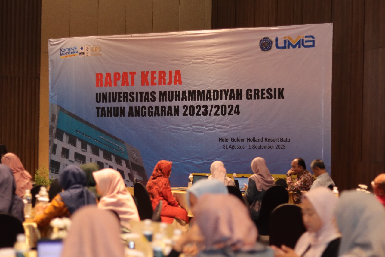 GELAR RAPAT KERJA TA 2023-2024, BPH UMG INGATKAN UNTUK BEKERJA DENGAN HATI
